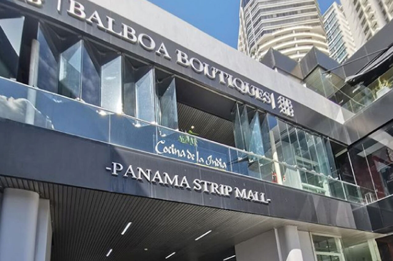 CENTROS COMERCIALES - APACECOM